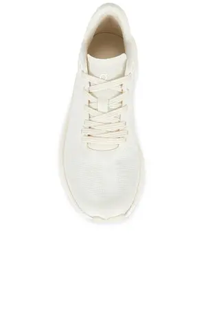 On Cloudze Sneaker - Ivory & Dew