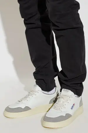 AUTRY Medalist" Lace Up Sneakers - White