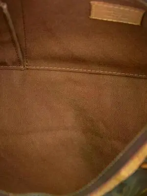 LOUIS VUITTON 2009 Monogram Thames Pm Shoulder Bag