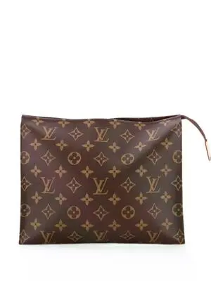 LOUIS VUITTON Toiletry Pouch Monogram Canvas 26 Clutch Bag - Brown