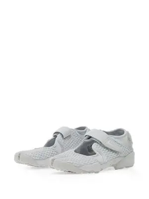 Nike Air Rift Sneakers
