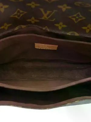 LOUIS VUITTON 2016 Monogram Pochette Metis Satchel