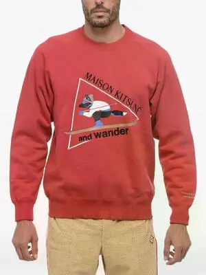 AND WANDER X Maison Kitsuné Logo-print Sweatshirt - Red