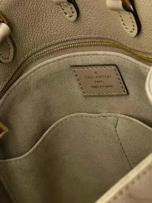 LOUIS VUITTON Onthego Monogram Empreinte Giant Mm Tote Bag