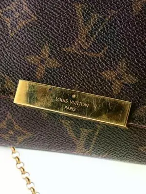 LOUIS VUITTON Monogram Canvas Pm Clutch Bag - Brown