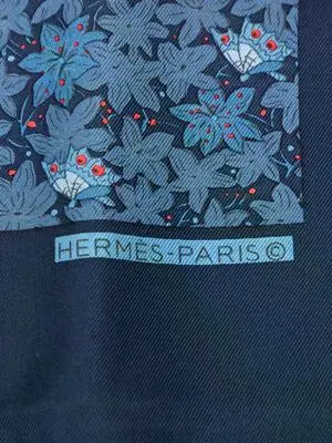 Hermès 2010-2018 Flower And Butterfly Silk Scarf 90 Scarves - Blue