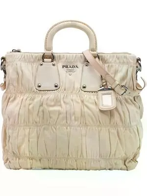 Prada 2000-2026 Nappa Gaufre Satchel - Neutrals