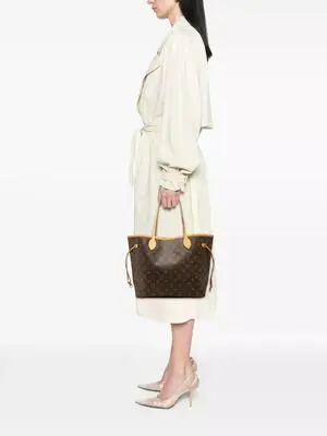 LOUIS VUITTON 2014 Monogram Neverfull Mm Tote Bag