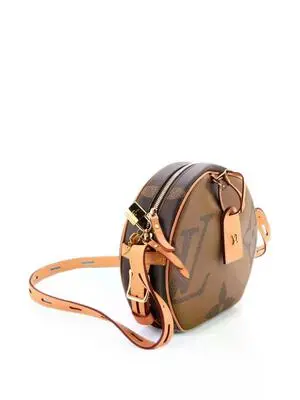 LOUIS VUITTON Boite Chapeau Souple Bag Reverse Monogram Giant Shoulder Bag - Brown