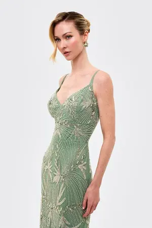 BEAUUT Embellished Sequins Fitted Gown