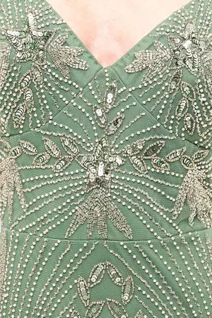 BEAUUT Embellished Sequins Fitted Gown