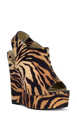AZALEA WANG Platform Wedge Sandals With Tiger Print
