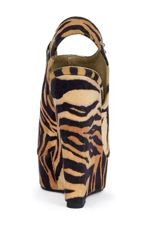 AZALEA WANG Platform Wedge Sandals With Tiger Print