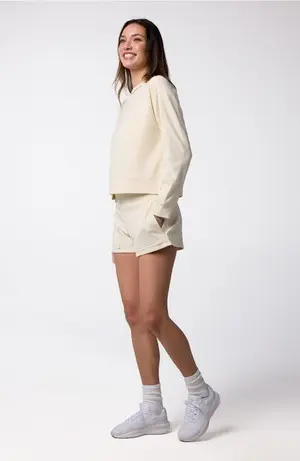 CENTERLINE ATHLETICS Active Lifestyle Short - Ivory