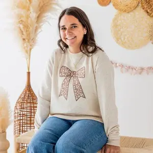 SWEET WINK Mocha Floral Bow Patch Sweatshirt