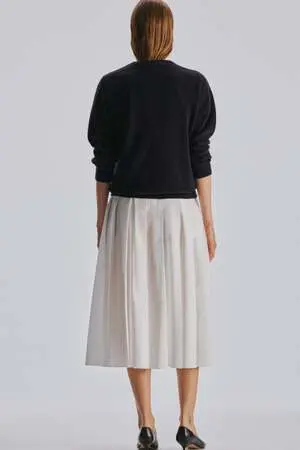 THE ROW Pihla V-neck Baby Cashmere Sweater - Dark Navy