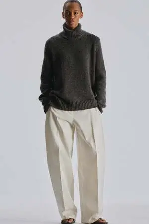 THE ROW Plira Turtleneck - Charcoal Melange