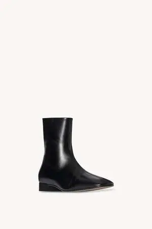 THE ROW Cindy Boot - Black