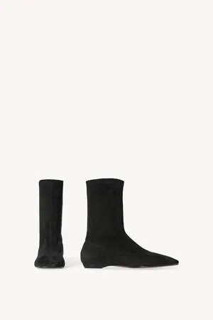 THE ROW Cindy Stretch Boot - Black