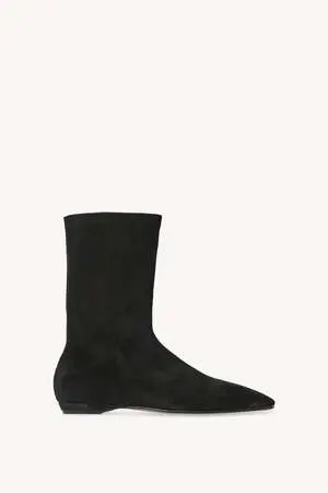 THE ROW Cindy Stretch Boot - Black