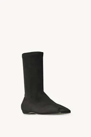 THE ROW Cindy Stretch Boot - Black