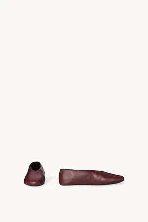 THE ROW Stella Slipper - Carmin