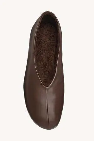THE ROW Stella Slipper - Medium Brown