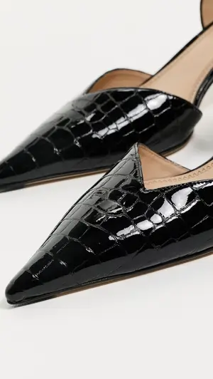Victoria Beckham Angle D'orsay Pumps - Black