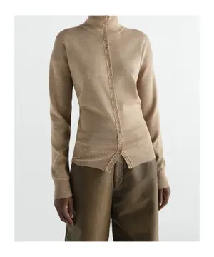 LEMAIRE Buttoned Top In Fine Wool