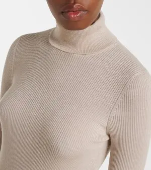 Agnona Turtleneck Wool, Silk, And Cashmere Sweater