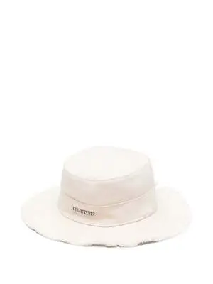 Jacquemus Bucket Hat With Logo Detail - Offwhite