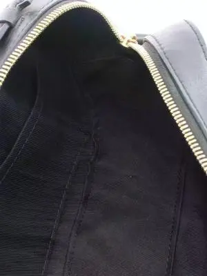 LOUIS VUITTON 2018 Saintonge Cross Body Bag