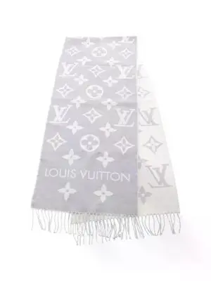 LOUIS VUITTON Essential Fringed Scarf
