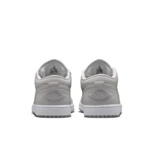 JORDAN 1 Low Se Athletic Shoes - White
