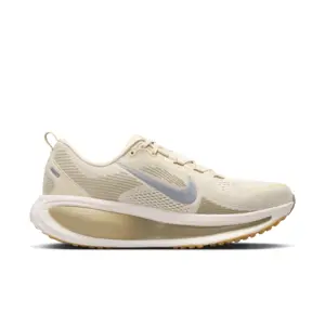 Nike Vomero 18 Road Running Shoes - Brown