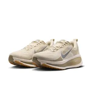 Nike Vomero 18 Road Running Shoes - Brown