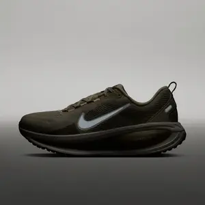 Nike Vomero 18 Road Running Shoes - Brown