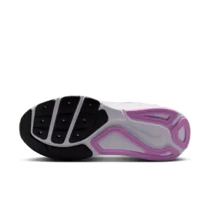 Nike Structure 26 Road Running Shoes
