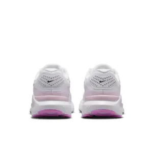 Nike Structure 26 Road Running Shoes