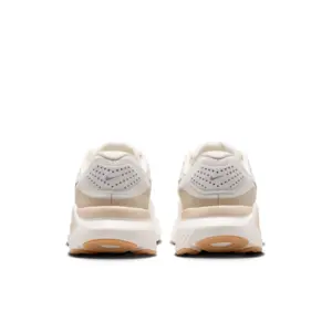 Nike Structure 26 Road Running Shoes