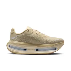 Nike Vomero Premium Road Running Shoes - Brown