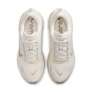 Nike Vomero Plus Road Running Shoes - White