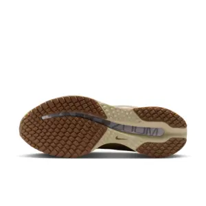 Nike Pegasus Premium Road Running Shoes - Brown