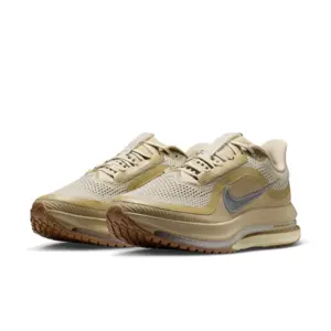 Nike Pegasus Premium Road Running Shoes - Brown