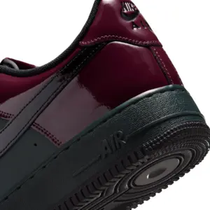 Nike Force 1 '07 Lv8 Sneakers