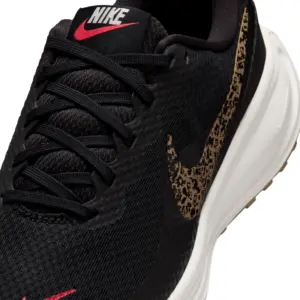 Nike Revolution Road Running Shoes