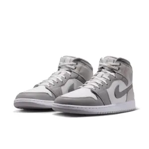 JORDAN 1 Mid Se Athletic Shoes - White