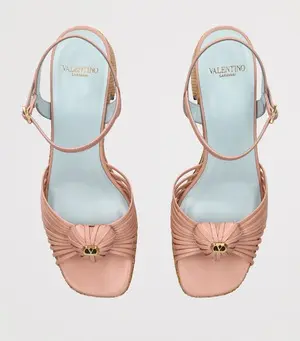 Valentino Garavani Leather Coeur Royal Platform Sandals 80
