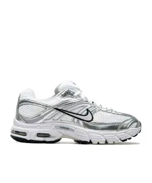 Nike Max Moto 2k Running Shoes - White