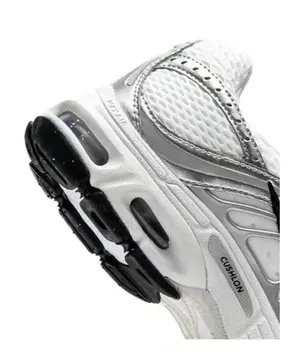 Nike Max Moto 2k Running Shoes - White